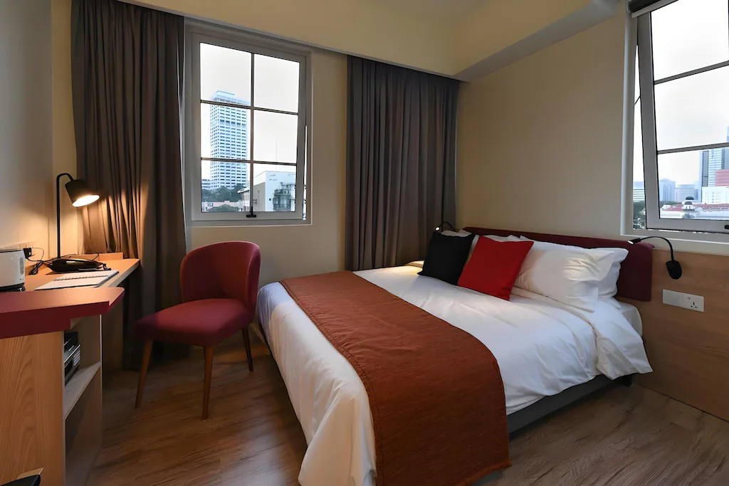 Avenue J Hotel Central Market KL nearby Masjid Jamek LRT Station, Kuala ...