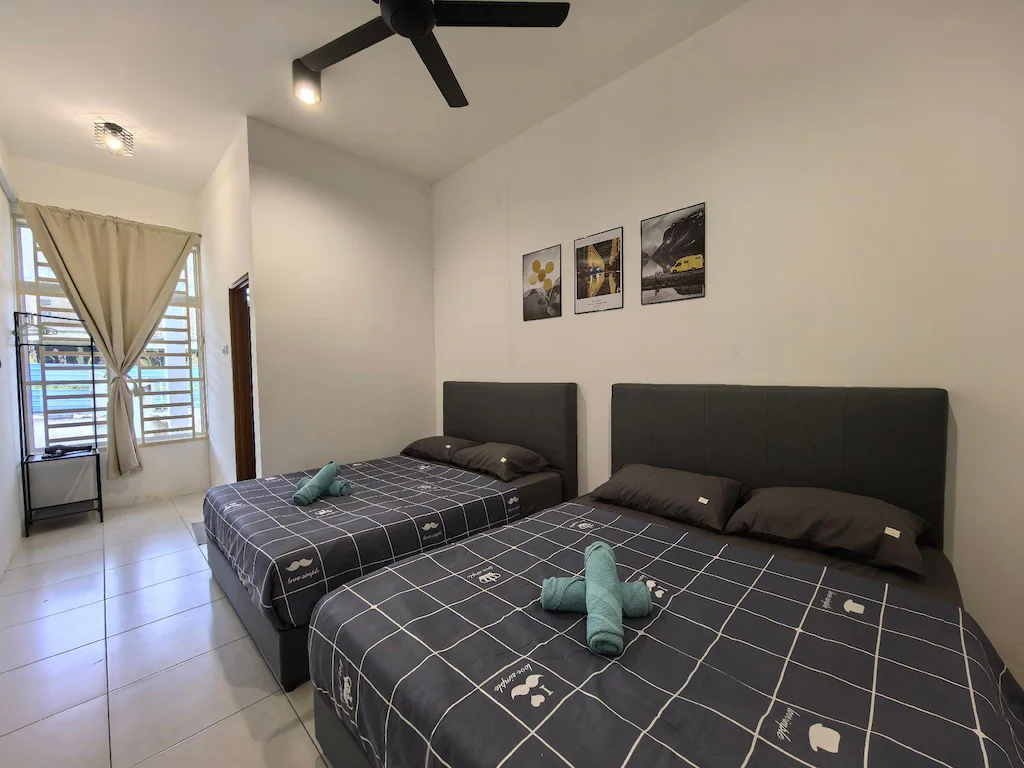 Gurun Homestay at Foothill Gunung Jerai nearby Gurun KTM Railway ...